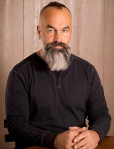 Jason Knight Forged In Fire: Life Story Of Master Bladesmith